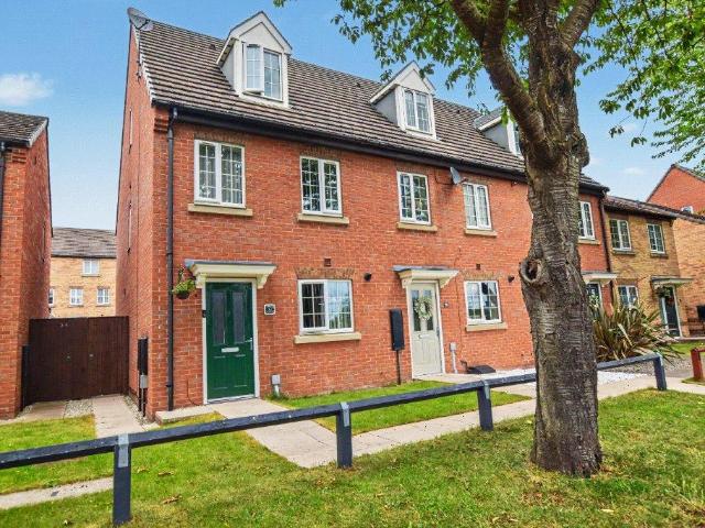 3 bedroom end of terrace house for sale