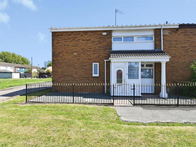 3 bedroom end of terrace house for sale