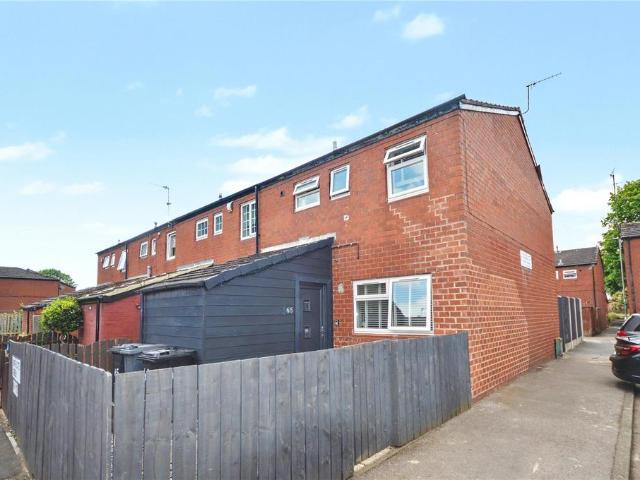 3 bedroom end of terrace house for sale