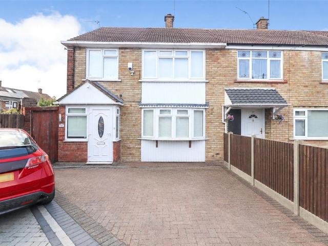 3 bedroom end of terrace house for sale
