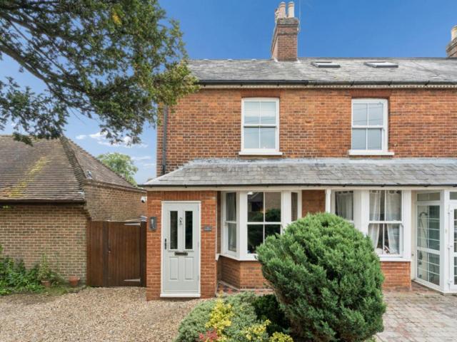3 bedroom end of terrace house for sale