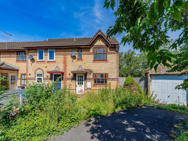 3 bedroom end of terrace house for sale