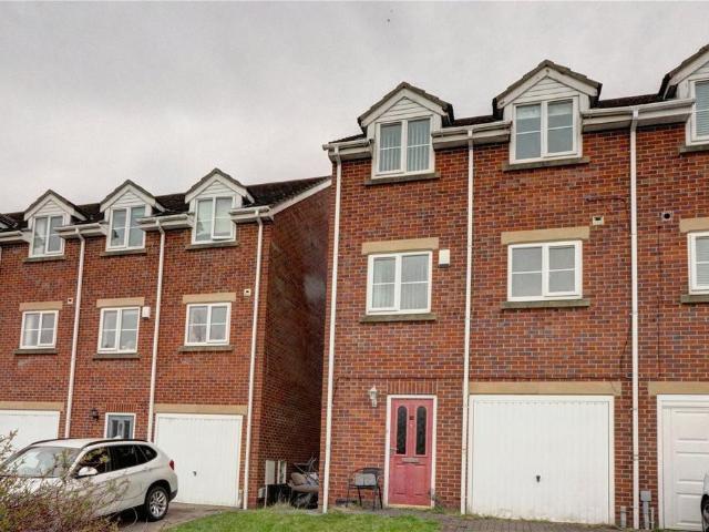 3 bedroom end of terrace house for sale