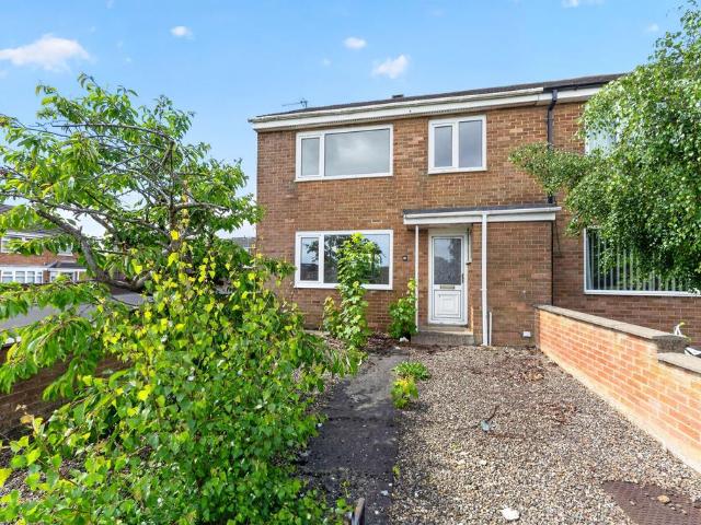 3 bedroom end of terrace house for sale