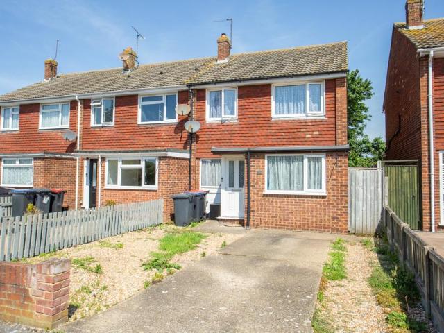 3 bedroom end of terrace house for sale