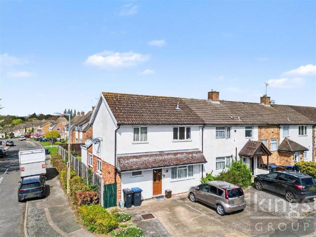 3 bedroom end of terrace house for sale