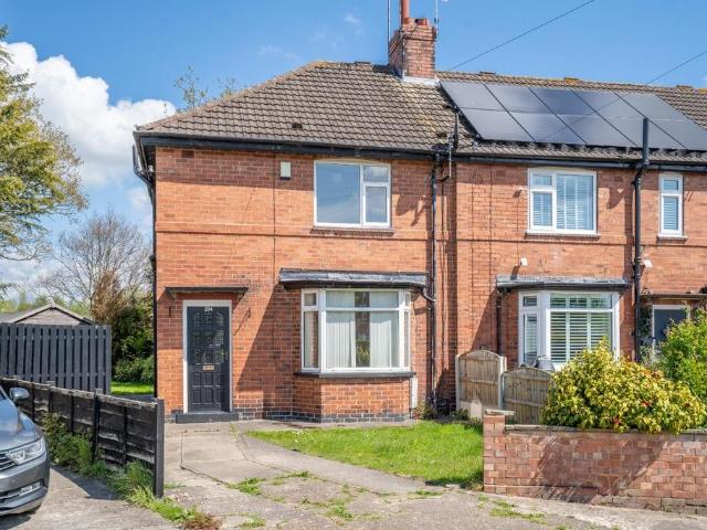 3 bedroom end of terrace house for sale