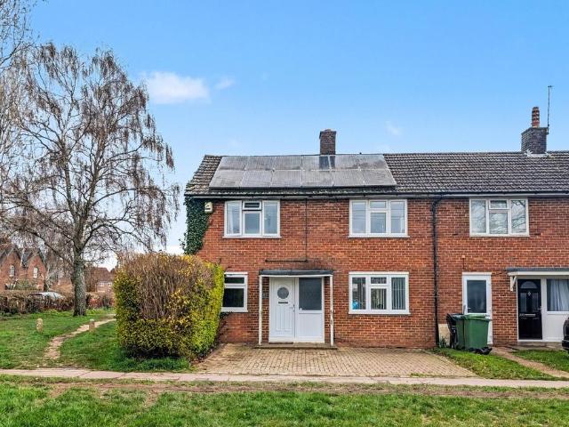 3 bedroom end of terrace house for sale