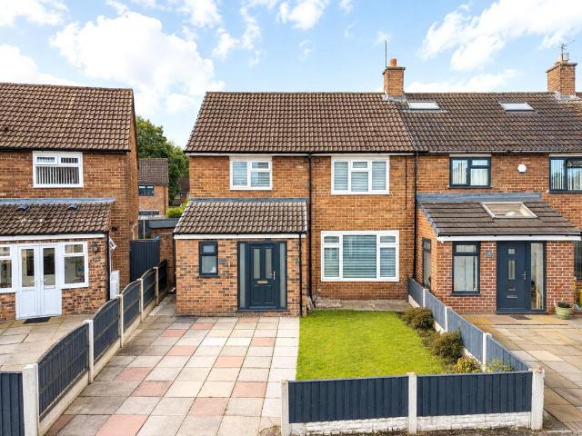 3 bedroom end of terrace house for sale