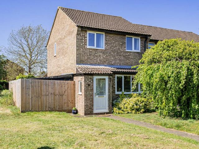 3 bedroom end of terrace house for sale