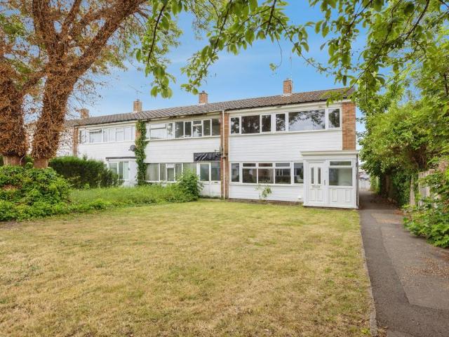 3 bedroom end of terrace house for sale