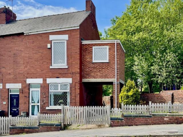3 bedroom end of terrace house for sale
