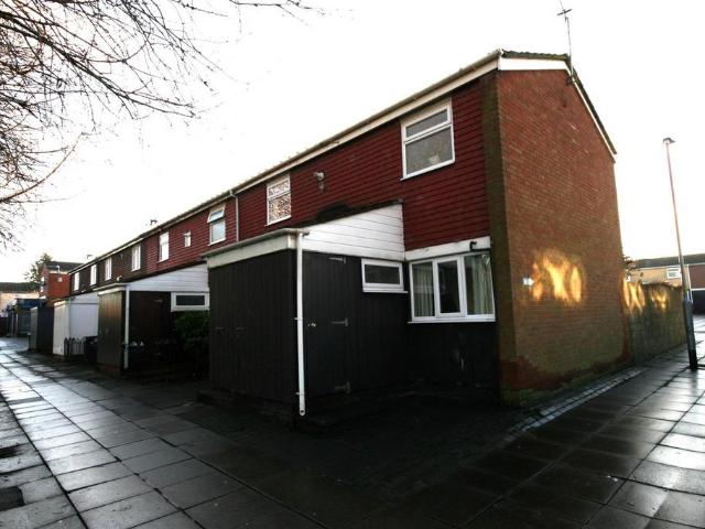 3 bedroom end of terrace house for sale