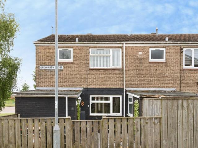 3 bedroom end of terrace house for sale