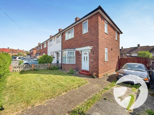 3 bedroom end of terrace house for sale