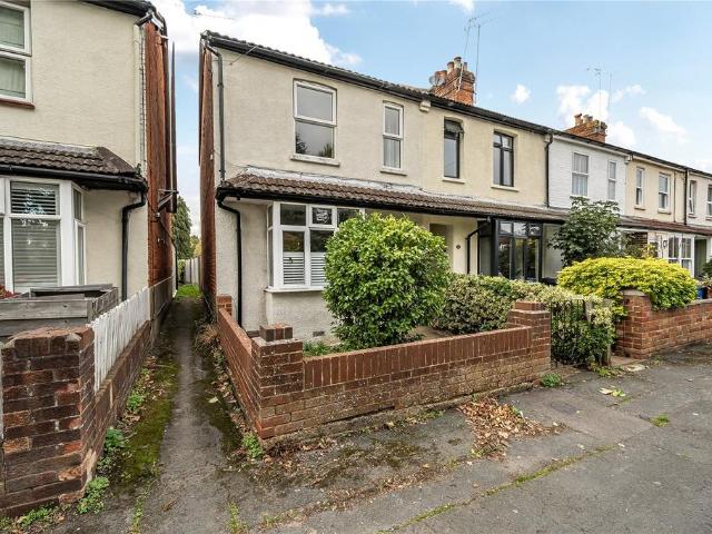 3 bedroom end of terrace house for sale