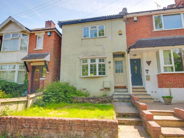 3 bedroom end of terrace house for sale