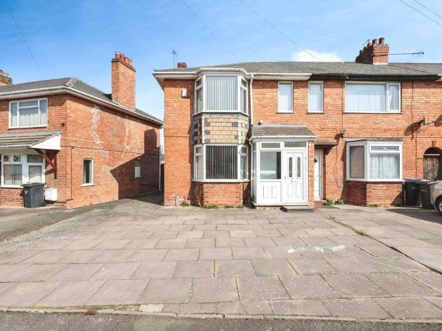 3 bedroom end of terrace house for sale