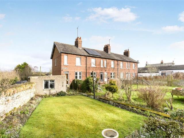 3 bedroom end of terrace house for sale