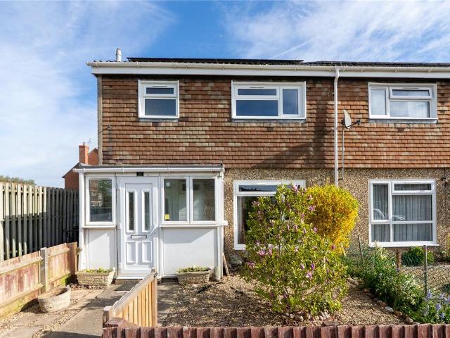 3 bedroom end of terrace house for sale