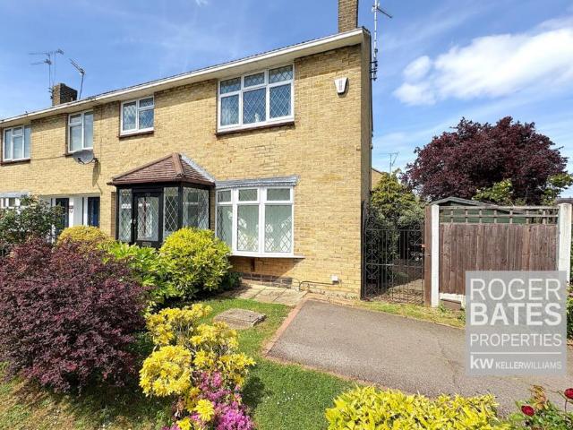 3 bedroom end of terrace house for sale