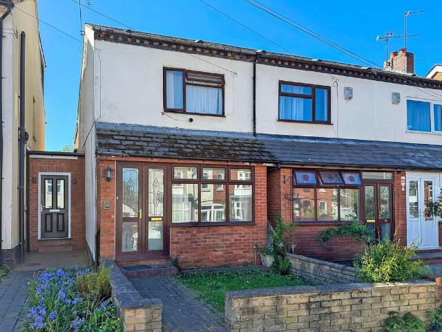 3 bedroom end of terrace house for sale