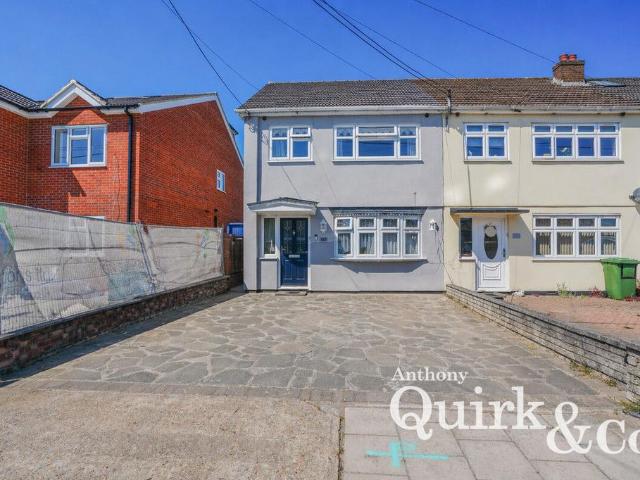 3 bedroom end of terrace house for sale