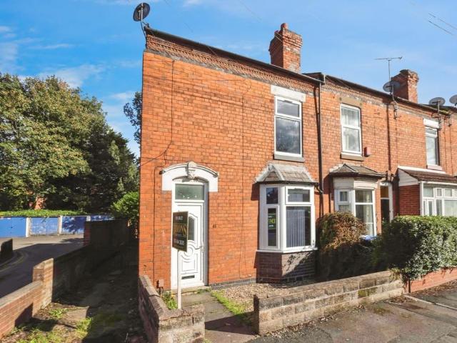 3 bedroom end of terrace house for sale
