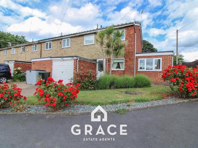 3 bedroom end of terrace house for sale