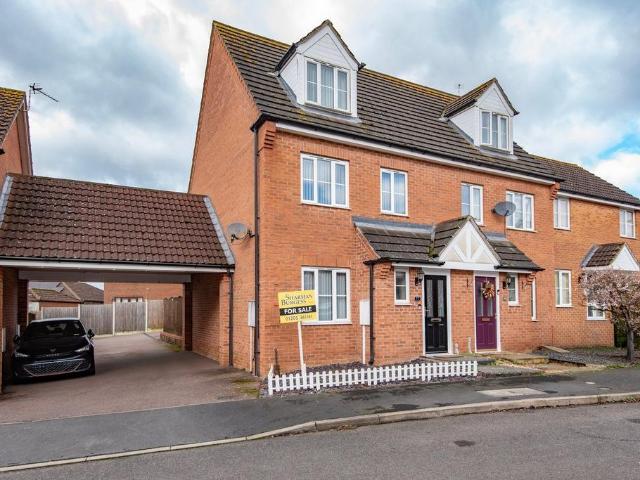 3 bedroom end of terrace house for sale