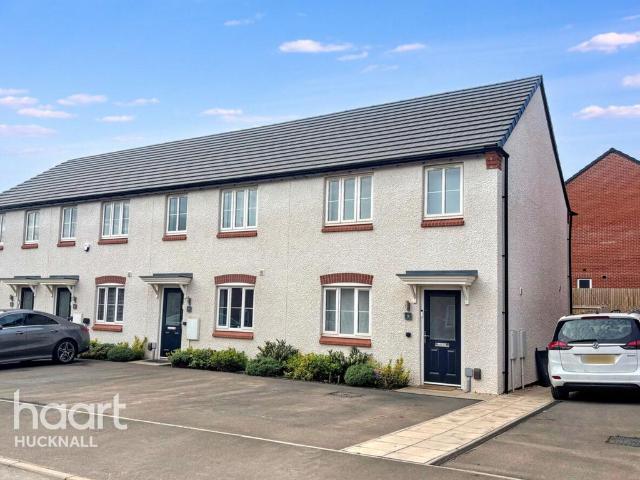 3 bedroom end of terrace house for sale
