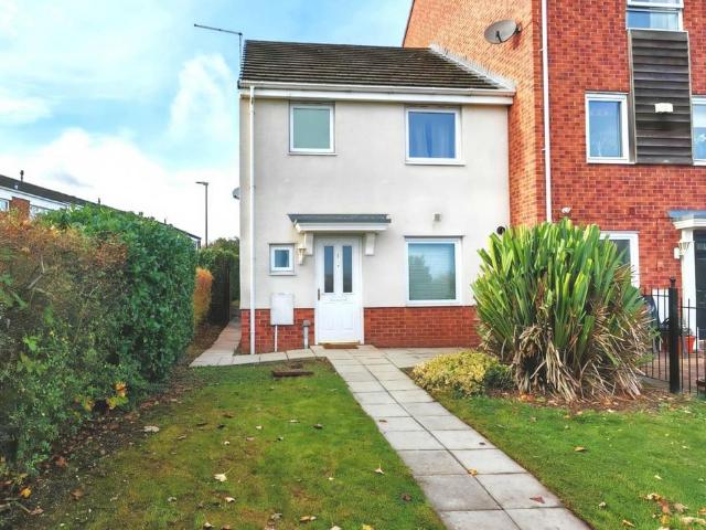 3 bedroom end of terrace house for sale