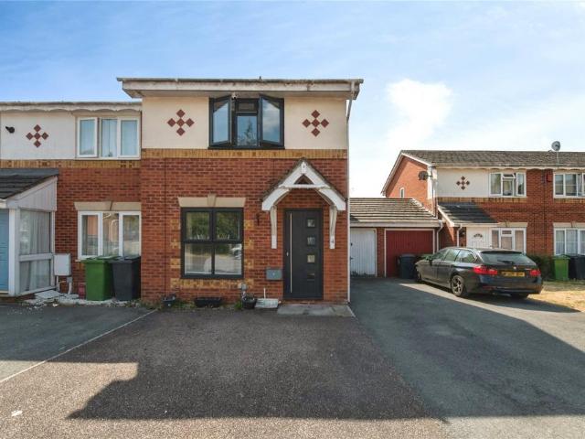 3 bedroom end of terrace house for sale