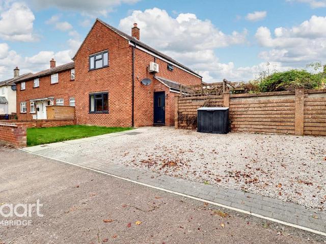 3 bedroom end of terrace house for sale