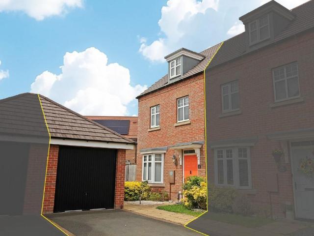 3 bedroom end of terrace house for sale