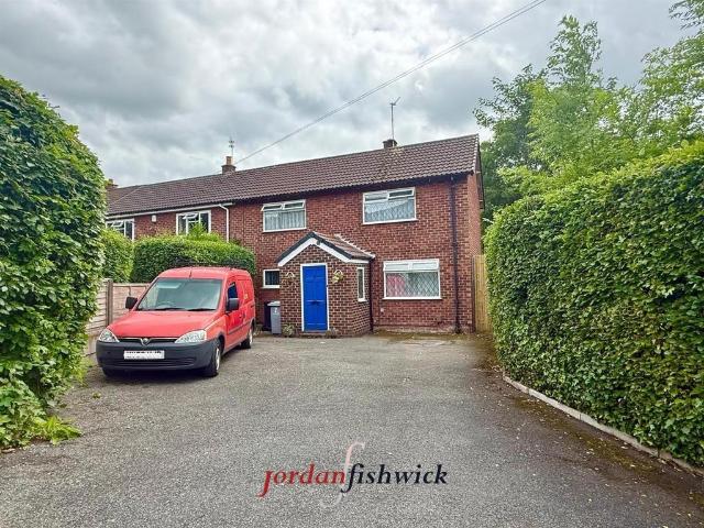 3 bedroom end of terrace house for sale