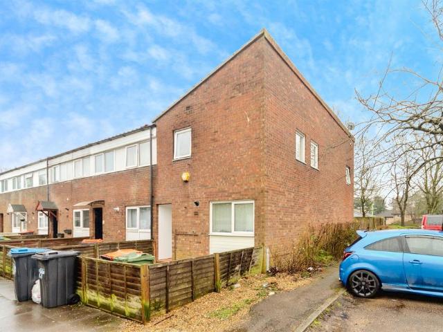 3 bedroom end of terrace house for sale