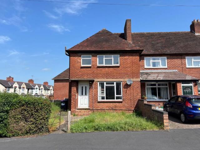 3 bedroom end of terrace house for sale