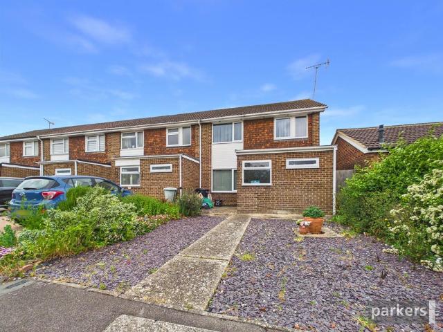3 bedroom end of terrace house for sale