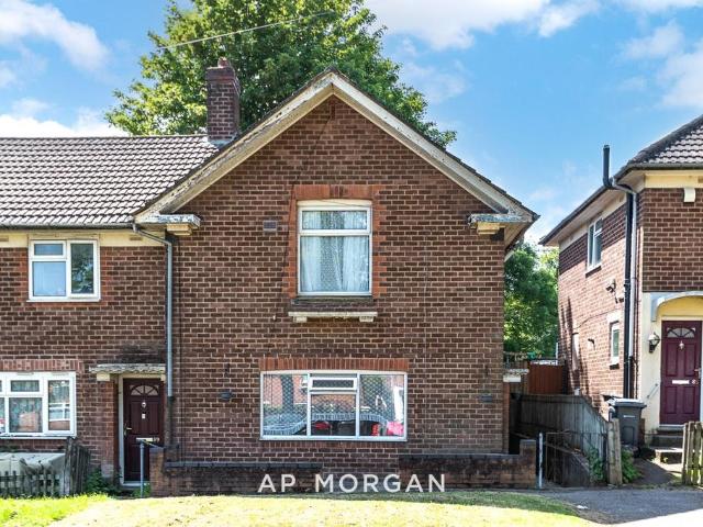 3 bedroom end of terrace house for sale