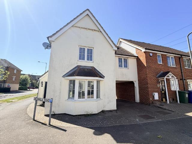 3 bedroom end of terrace house for sale