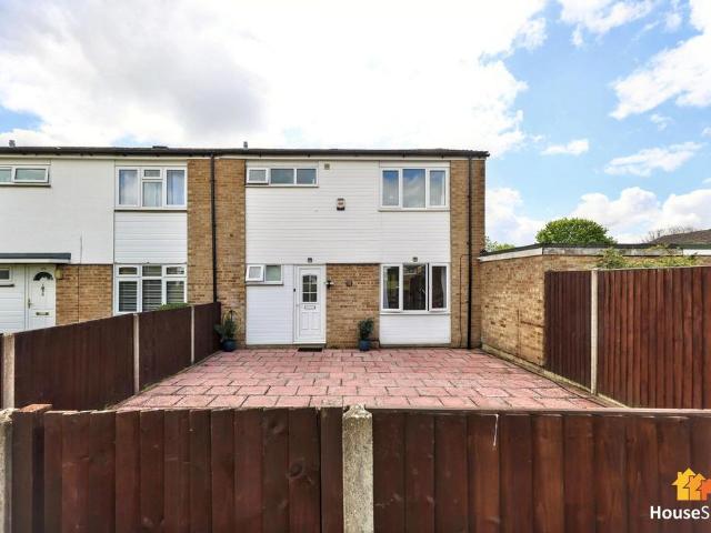 3 bedroom end of terrace house for sale