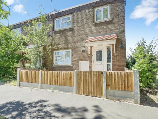 3 bedroom end of terrace house for sale
