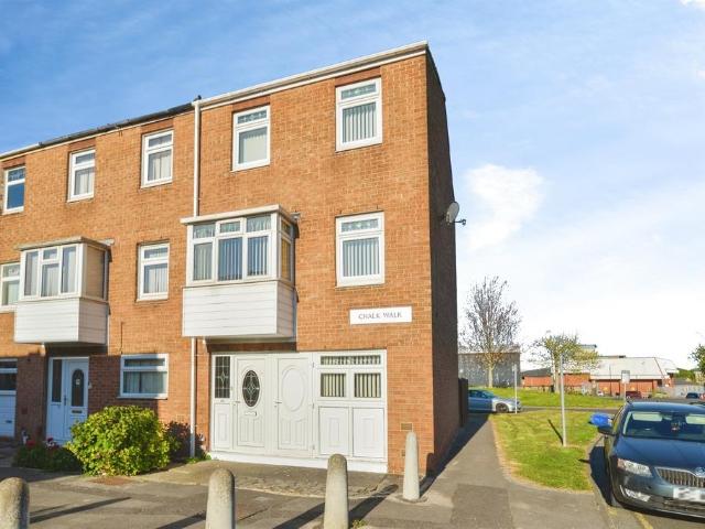 3 bedroom end of terrace house for sale