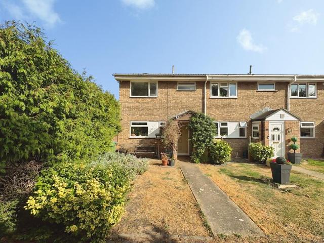 3 bedroom end of terrace house for sale
