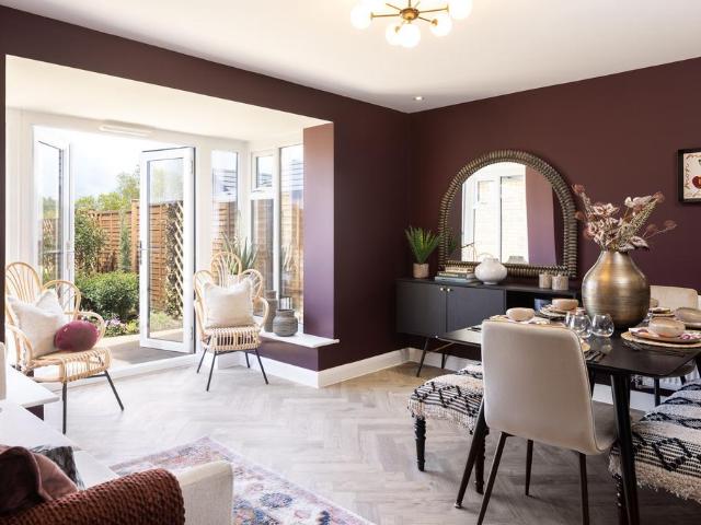 3 bedroom end of terrace house for sale