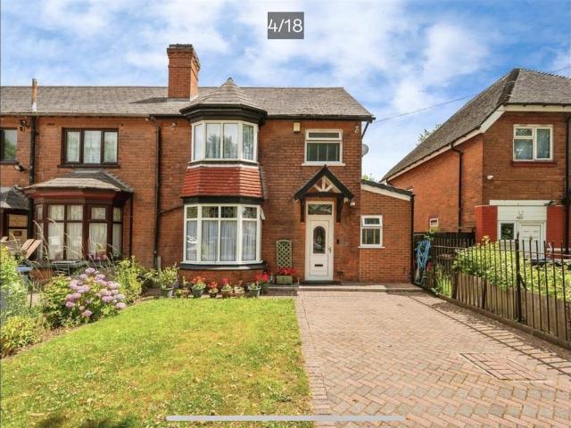 3 bedroom end of terrace house for sale
