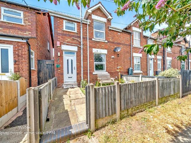 3 bedroom end of terrace house for sale