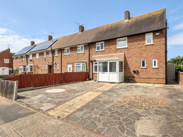 3 bedroom end of terrace house for sale