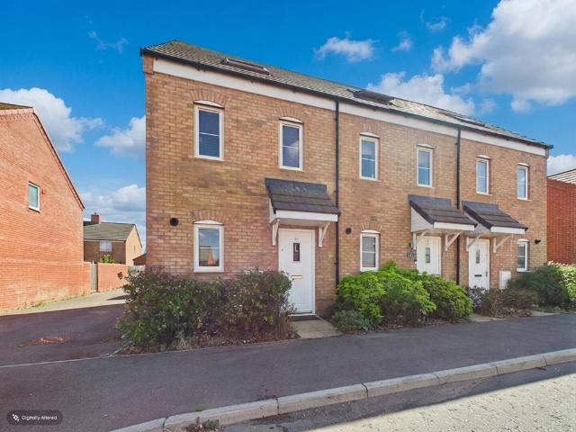 3 bedroom end of terrace house for sale